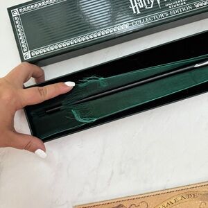 Warner Bros. | Toys | New Harry Potter Wizarding World Collectible Wand ...